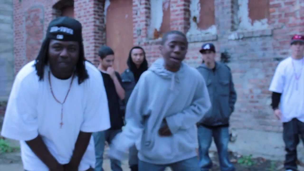 P SHIT Music Video - Yung Swoolah feat. Pecoleone - YouTube