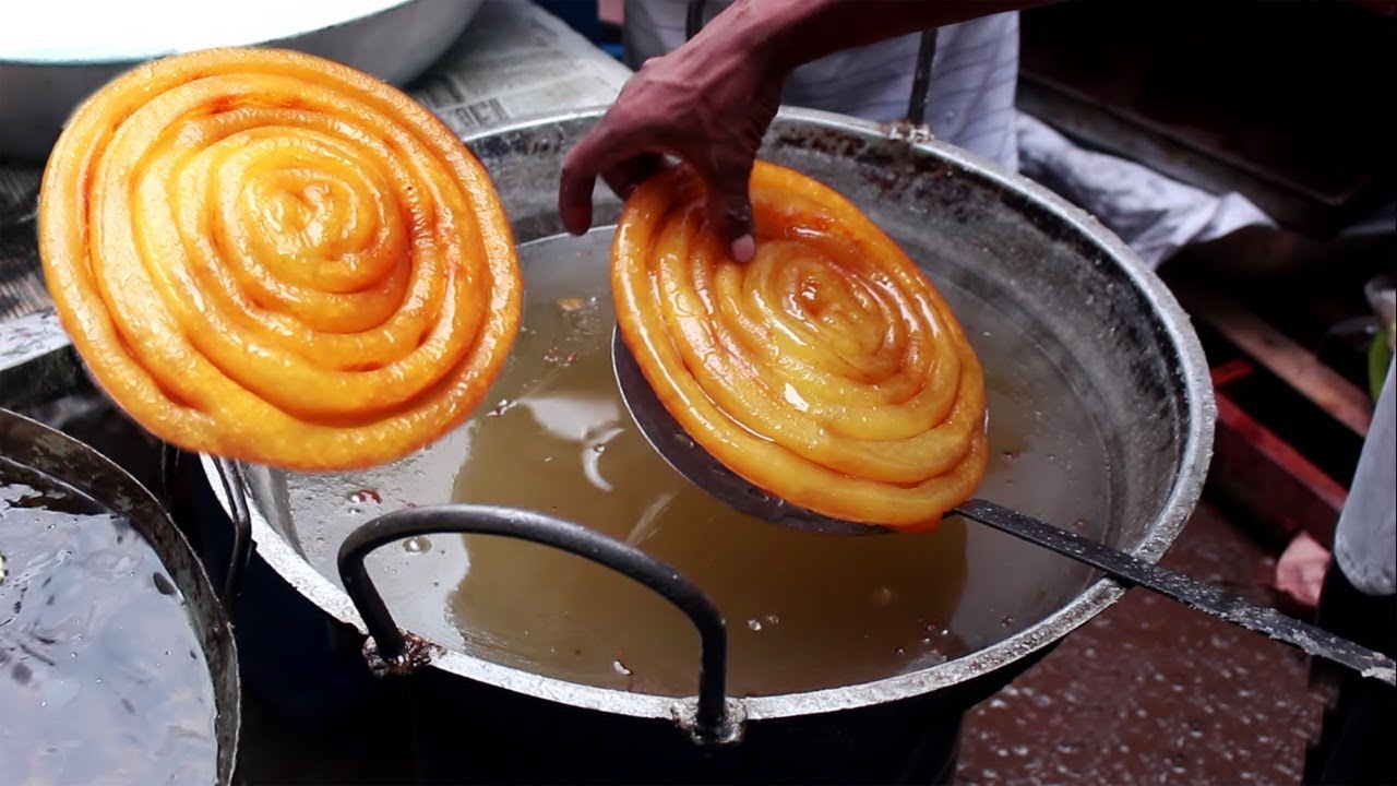 Shahi Jalebi | Wold Biggest Jalebi Recipe | Yummy Jalebi In Street Food ...