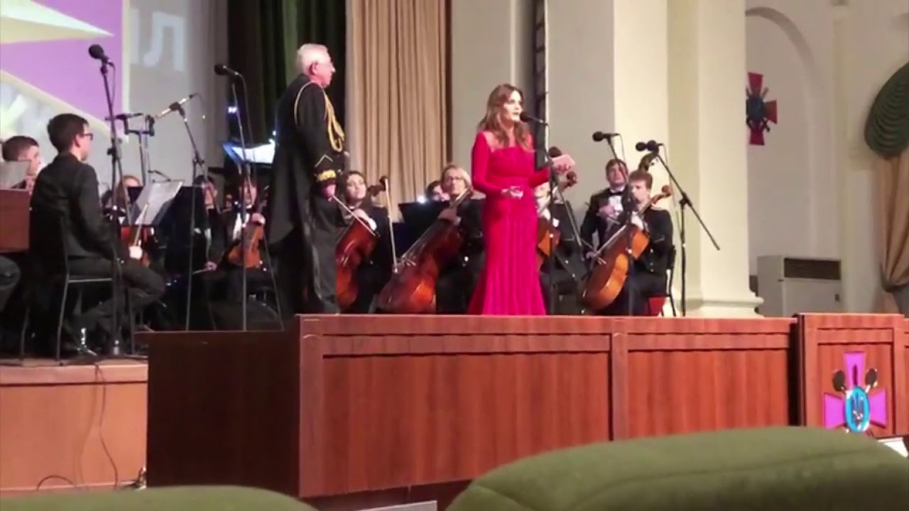 Cheryl Aiello gives speech to The Armed Forces of UA - YouTube