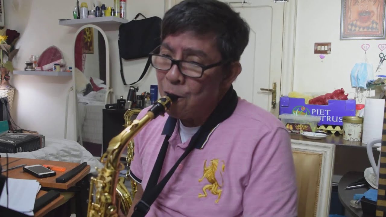YESTERDAY - The Beatles (alto sax cover) - YouTube