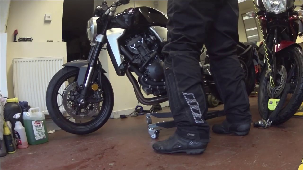 Constands 2019 CB1000R - YouTube