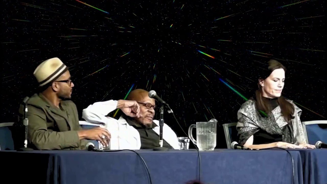 Terry Farrell Talks about Trill Spots - YouTube