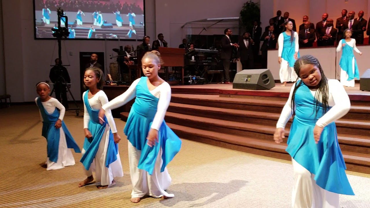Hosanna Praise Dance **I DO NOT OWN THE RIGHTS TO THIS SONG*** - YouTube