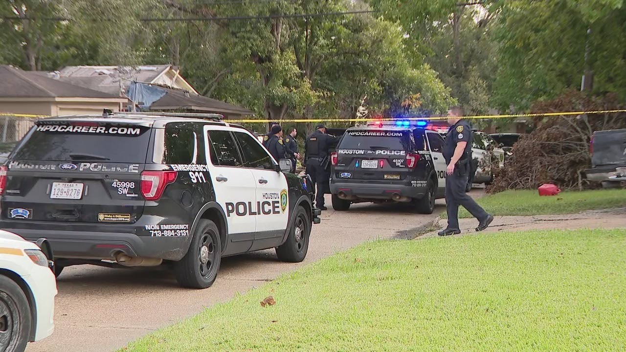 Press conference on disappearance of Delano Burkes - YouTube