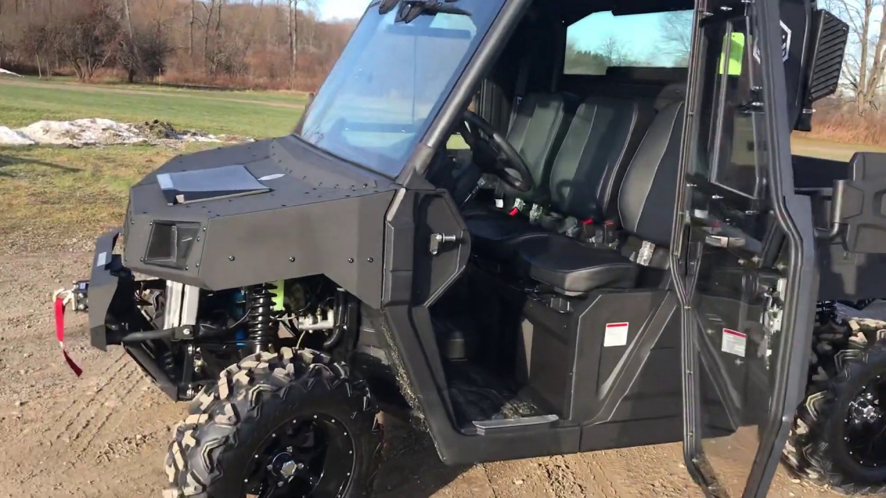 Bennche Warrior Max 1000 inside cab go through - YouTube