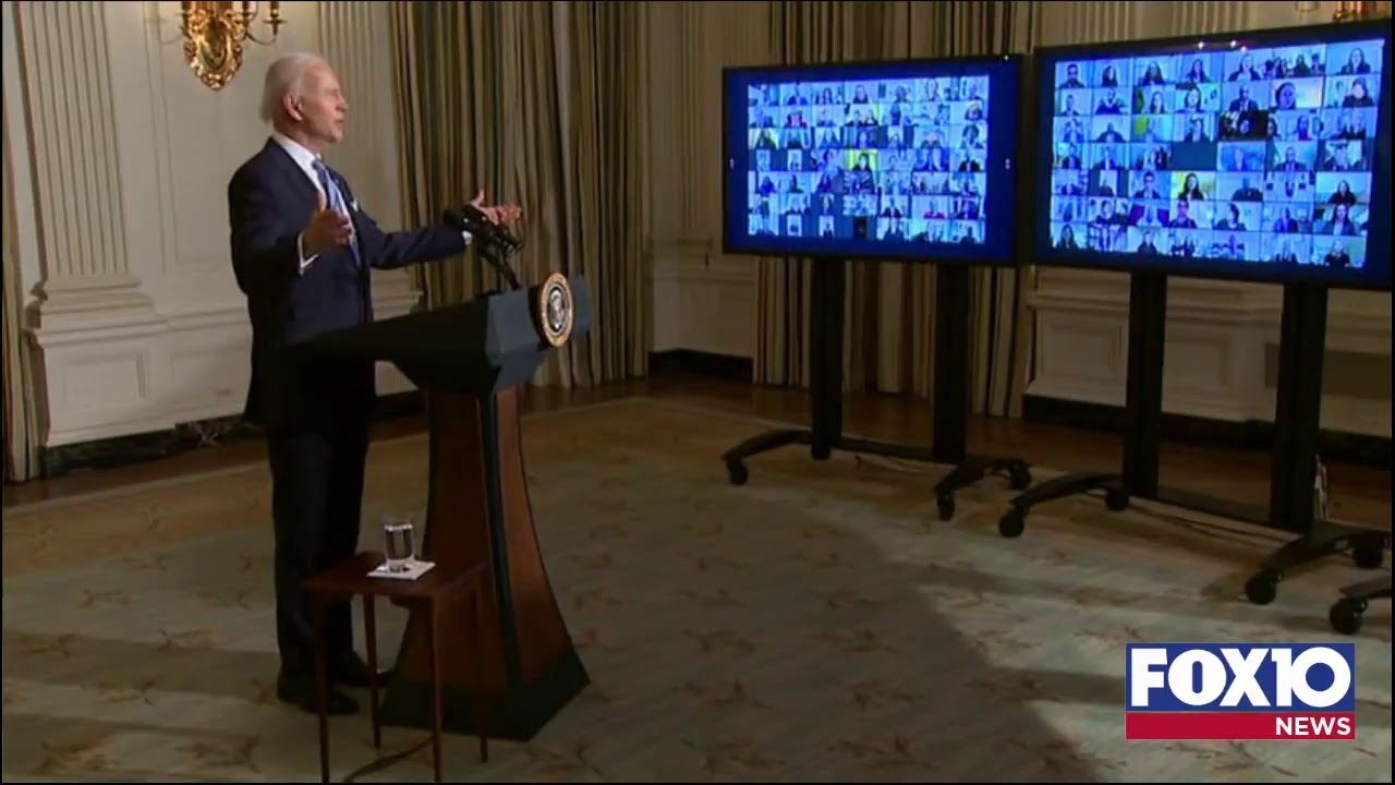 President Biden hosts a virtual swearing-in ceremony - YouTube