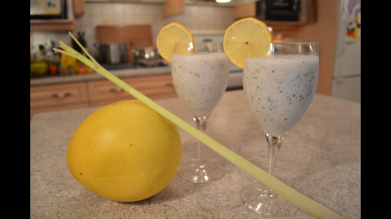 How to Make Dragon Fruit, Pomelo & Lemongrass Smoothies: Cooking with ...
