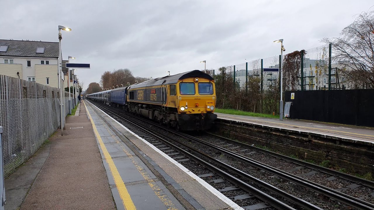 SWR Class 701 Delivery 6X24 Derby Litchurch Lane - Eastleigh, 701015 16 ...