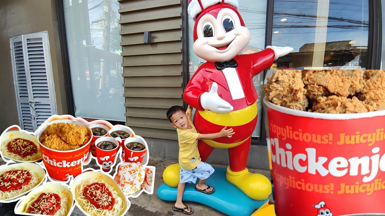My First JOLLIBEE AVENture | Jollibee Mukbang - YouTube
