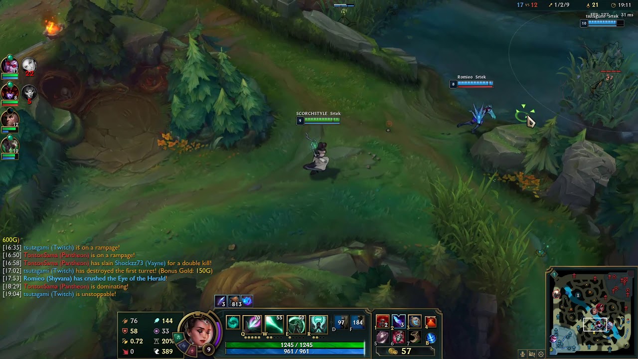 League of Legends Random Clips - YouTube