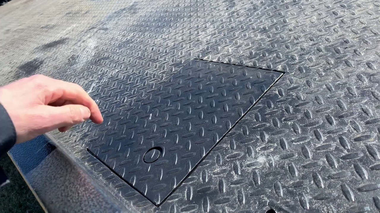 Trap Doors 2.0 on Generation X Towing - YouTube