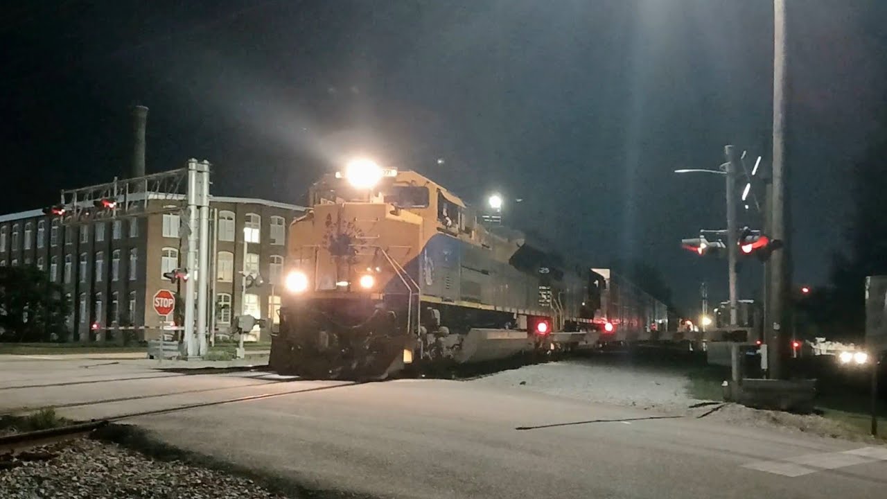 NS 1071(CNJ Heritage Unit) Leads Norfolk Southern Train 191 Out Of ...