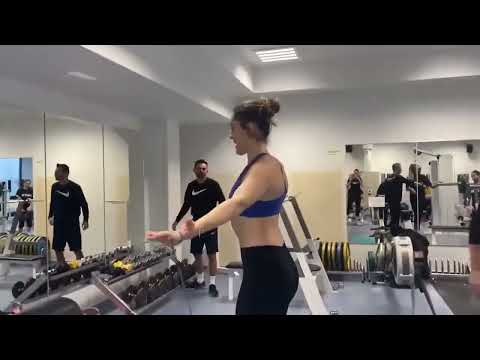 Zehra Güneş dar tayt kalça