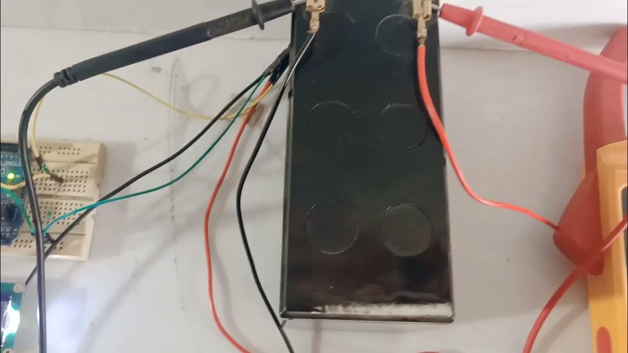 Battery Voltage monitoring using arduino UNO and I2C display - YouTube