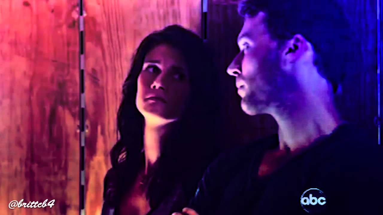 Nick & Andy | Hanging By a Moment - YouTube