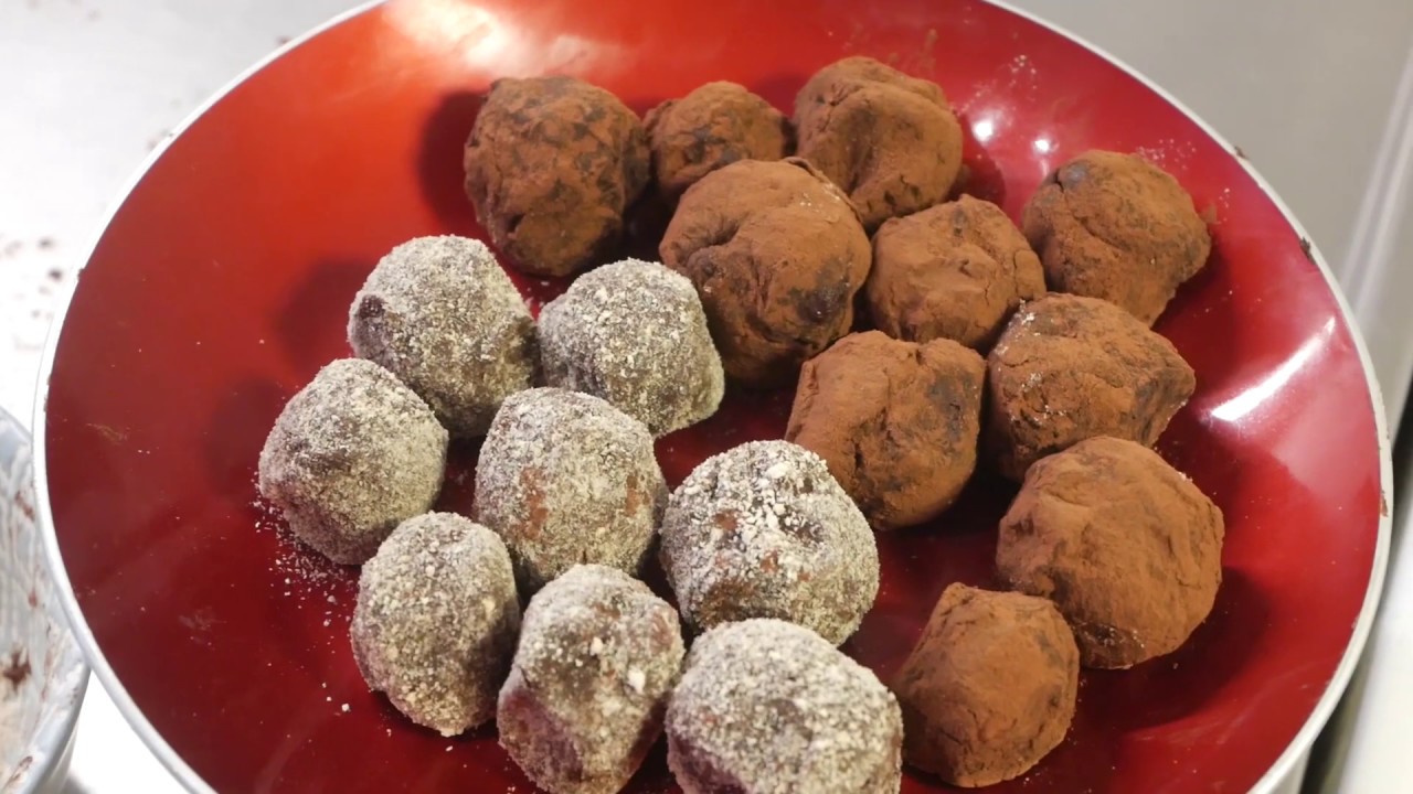 Systrarnas julpyssel: Julgodis med turkisk peppar - YouTube