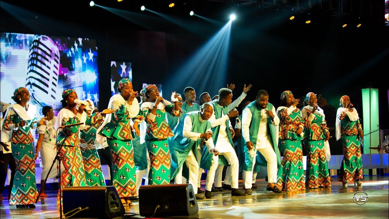 Energetic Praise || Hausa Praise Worship || Region 10 Youth Choir @ 79 ...