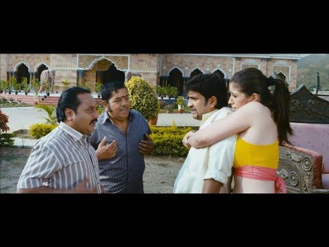 ശരിക്കും കള്ളന്മാർ ഞങ്ങളാ ഞങ്ങളെ കൂടെ പിടിച്ചോ | Rai lakshmi | Andrea | Aramanai