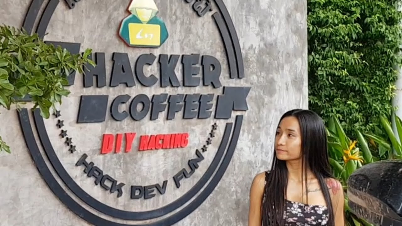 Ein paar persönliche Worte von mir & das Hacker Coffee Vientiane Laos ...