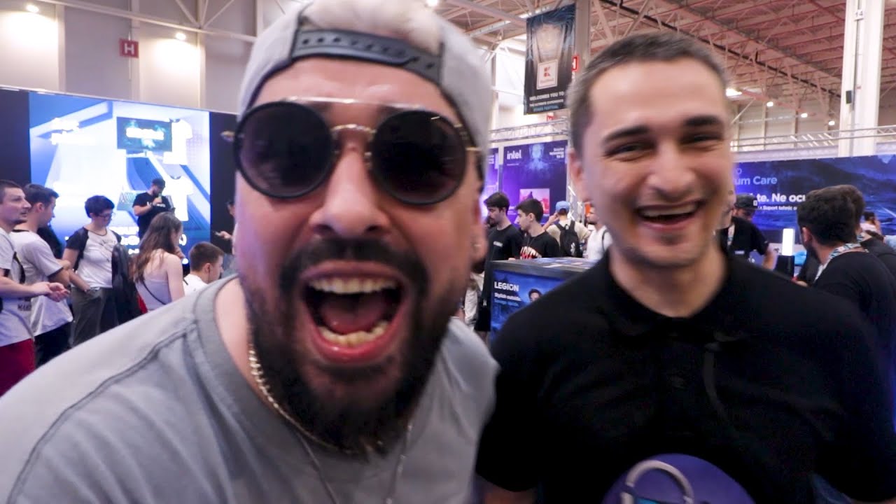 AM FOST LA COMIC CON SI NU M-A RECUNOSCUT NIMENI 😂 @karinul @imoGen30 ...