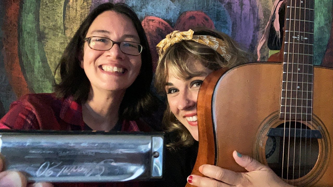 Oh Susannah - played by Lolly Hopwood & Anna ‘Banana’ Lee - YouTube