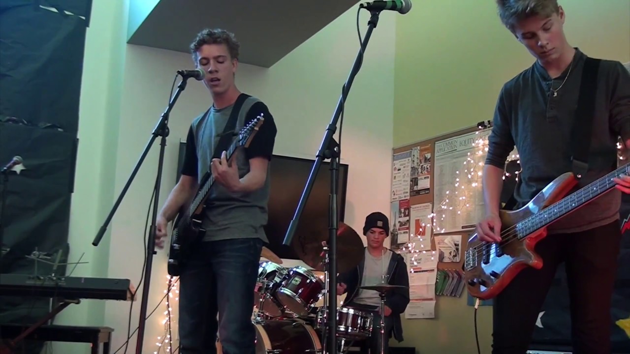 High School band "The Amps" show + guests / March 2016 - YouTube