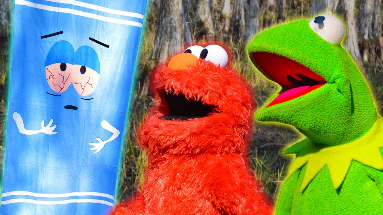 Kermit The Frog, Elmo, and Towelie look for a Fort in the Swamp! - YouTube