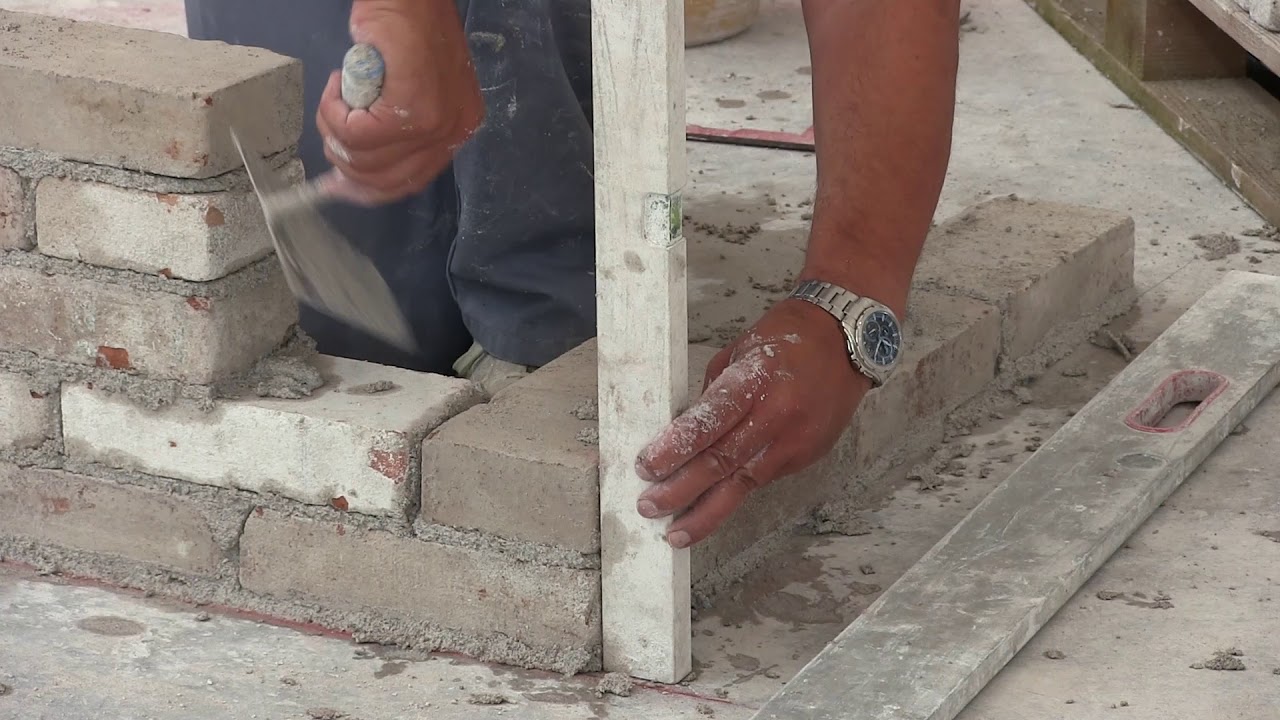 WST-CON-01 CREATION OF PIECE OF MASONRY -BRICK MASONRY 1.2 - YouTube