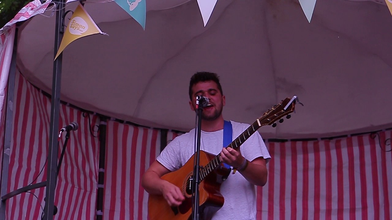 Michael Vickers - Wanted You To Know // Live at Simon Says 2017 // 30. ...