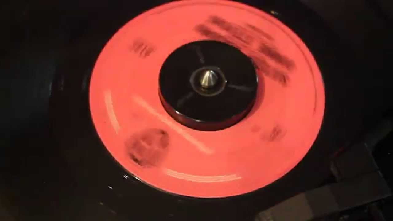 CONNIE STEVENS - SIXTEEN REASONS - WARNER BROTHERS - POP 45 - YouTube