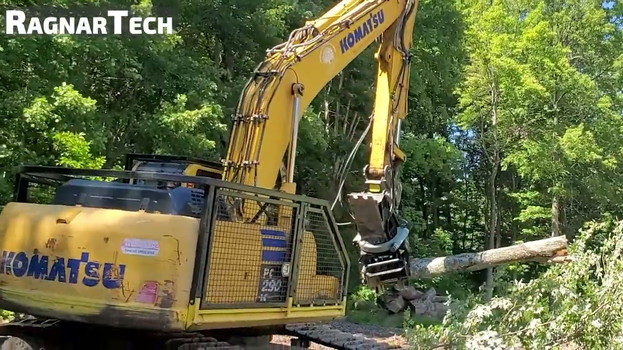RagnarTech 400 Grapple Shear with Rotator Attached to Komatsu PC290 ...
