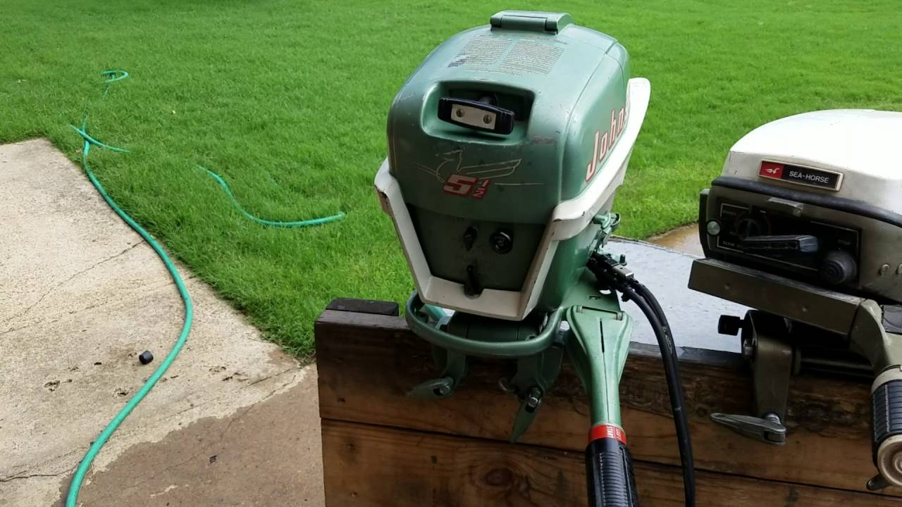 1955 Johnson 5.5 HP Running again - YouTube