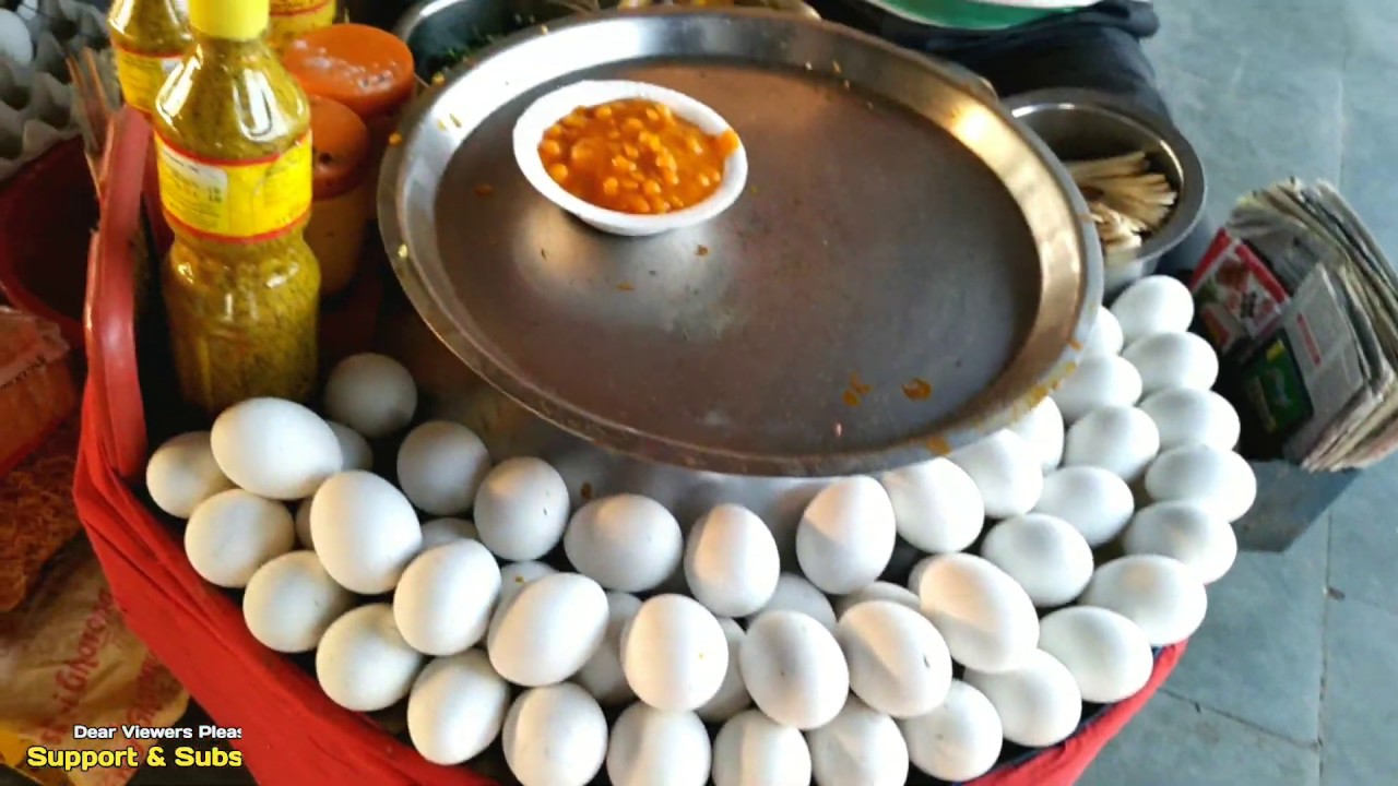 Ghugni & Boiled Egg at Bandel Station - Indian Bengali Street Food ...