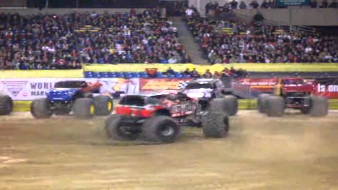 Monster Jam, Tacoma Dome, January 15 2011, 8PM Show, Part 4 - YouTube