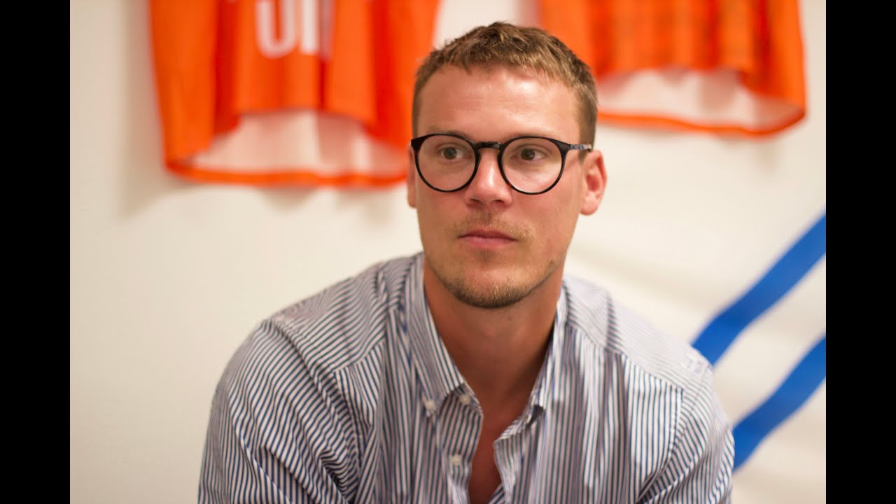 Markus Olsson lägger handbollsskorna på hyllan! - YouTube