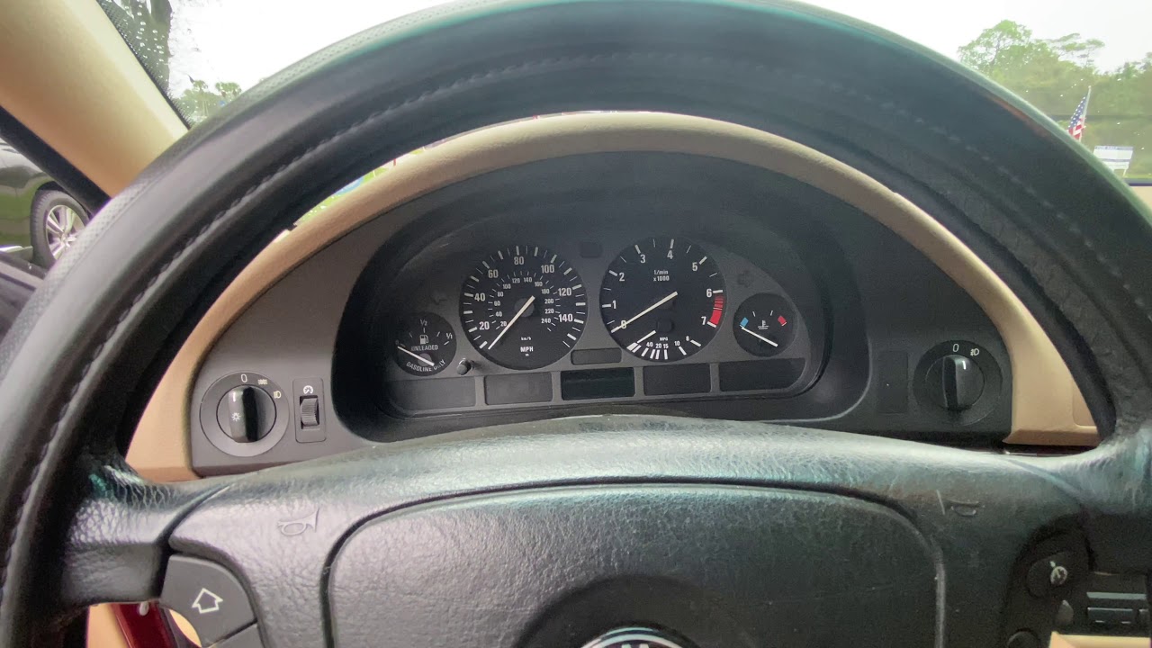 1999 BMW 528i Start-Up - YouTube