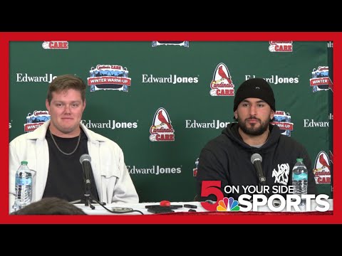 St. Louis Cardinals pitchers Richard Fitts and Andre Granillo talk with ...