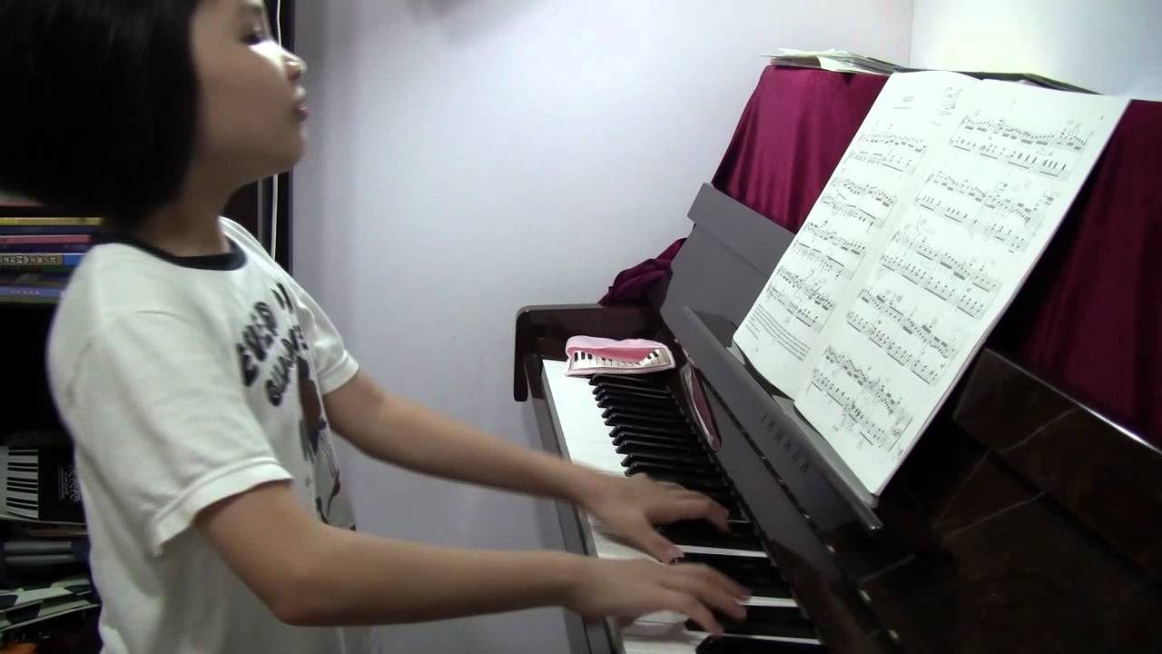 Joseph Hector Fiocco Andante from Pieces de clavecin, Op. 1 - YouTube