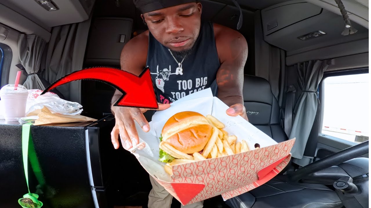 Come Have Lunch With Me In My Semi Truck (It Was So Good) - YouTube