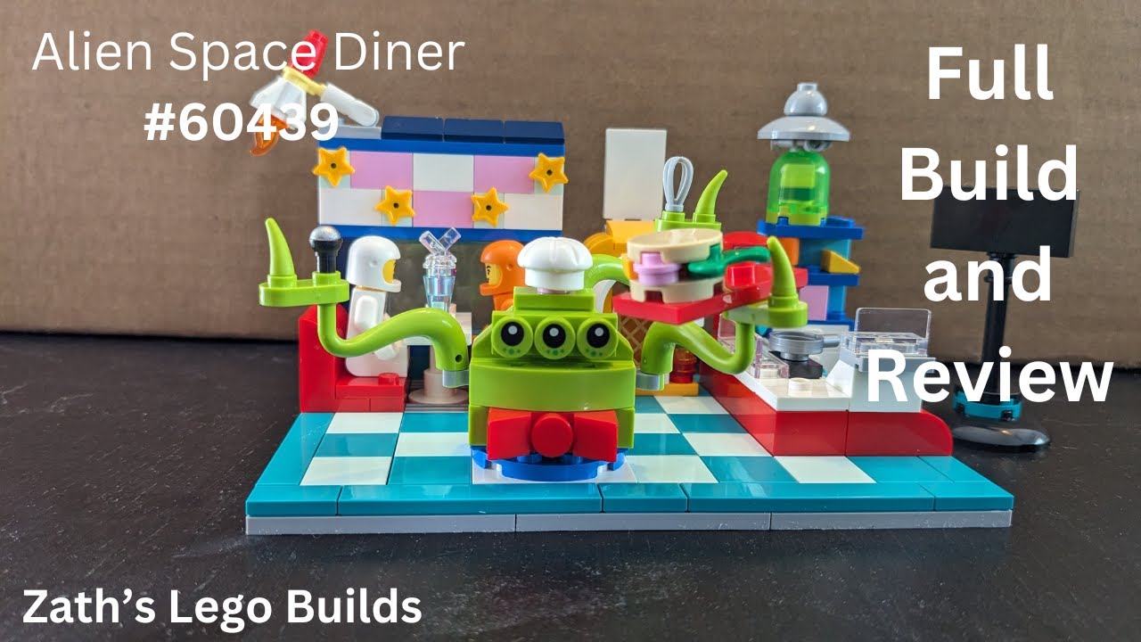 Building the Alien Space Diner GWP Set 40687 - YouTube
