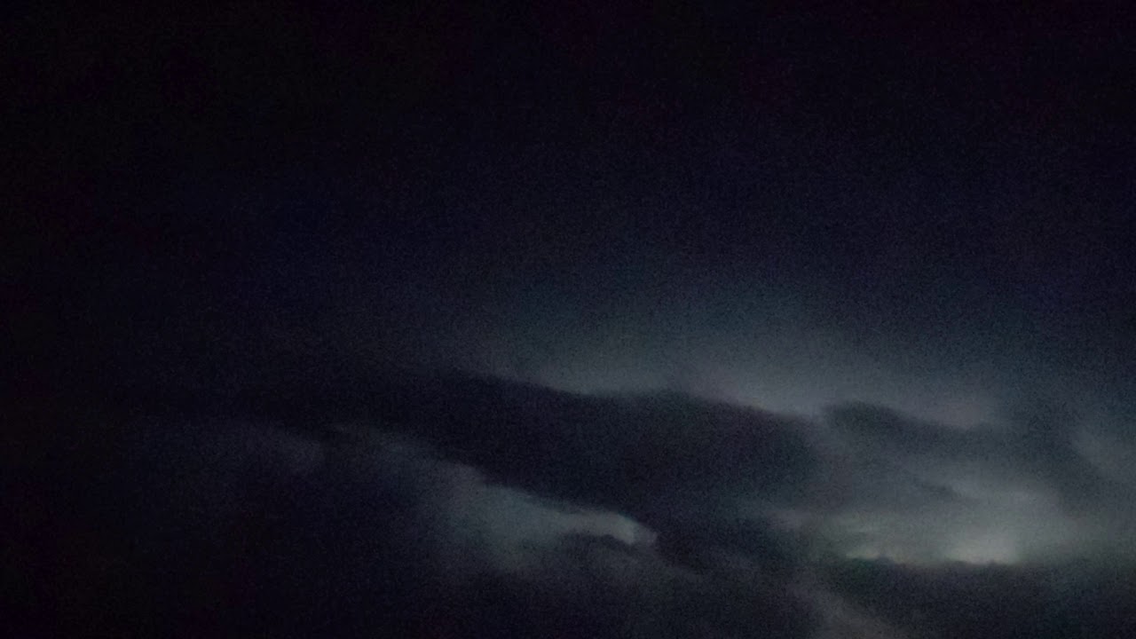 Really bad lightning storm - YouTube