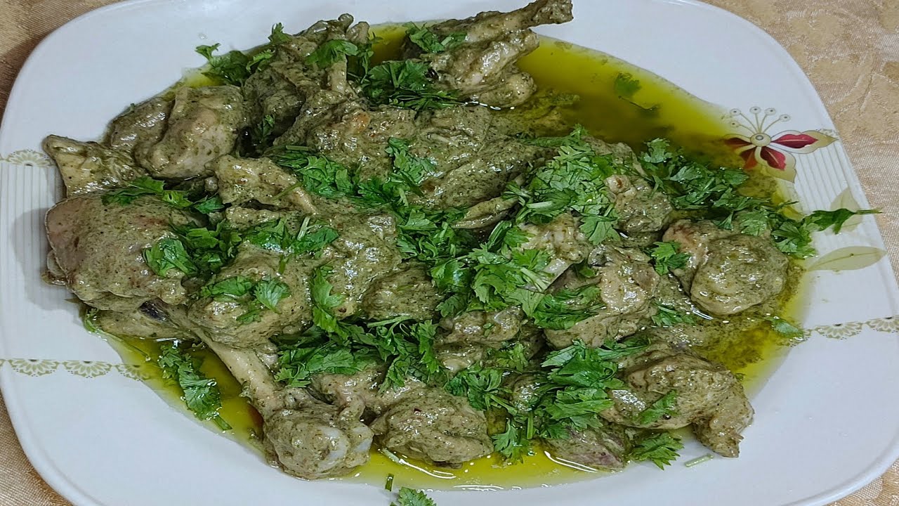 Easy And Simple Green Chicken Karahi Recipe | Highway Style Chicken ...