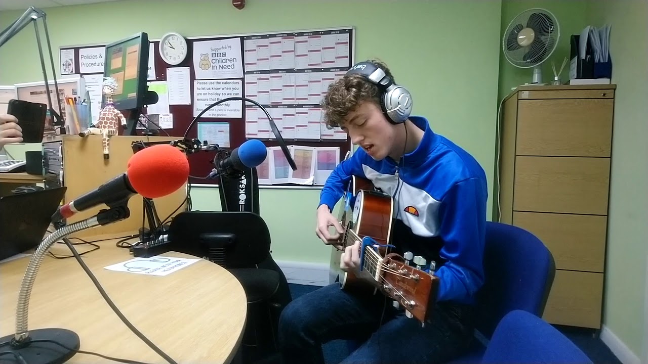 Caleb Murray | The Breaths We Draw (Live on HillzFM) - YouTube