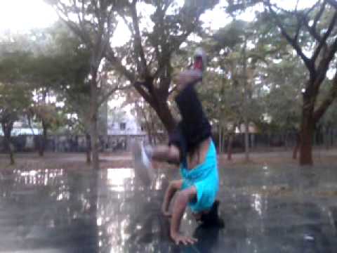 STARYX | UDT CREW | headspin drill variation - YouTube