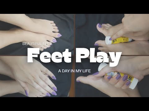 Daily Feet Vlog | Feet play with UHU