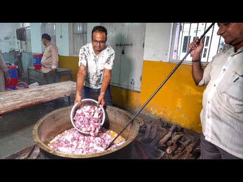Traditionally Prepared : Surti Katri Tapelu |  80 KG of Mutton | Indian Street Food