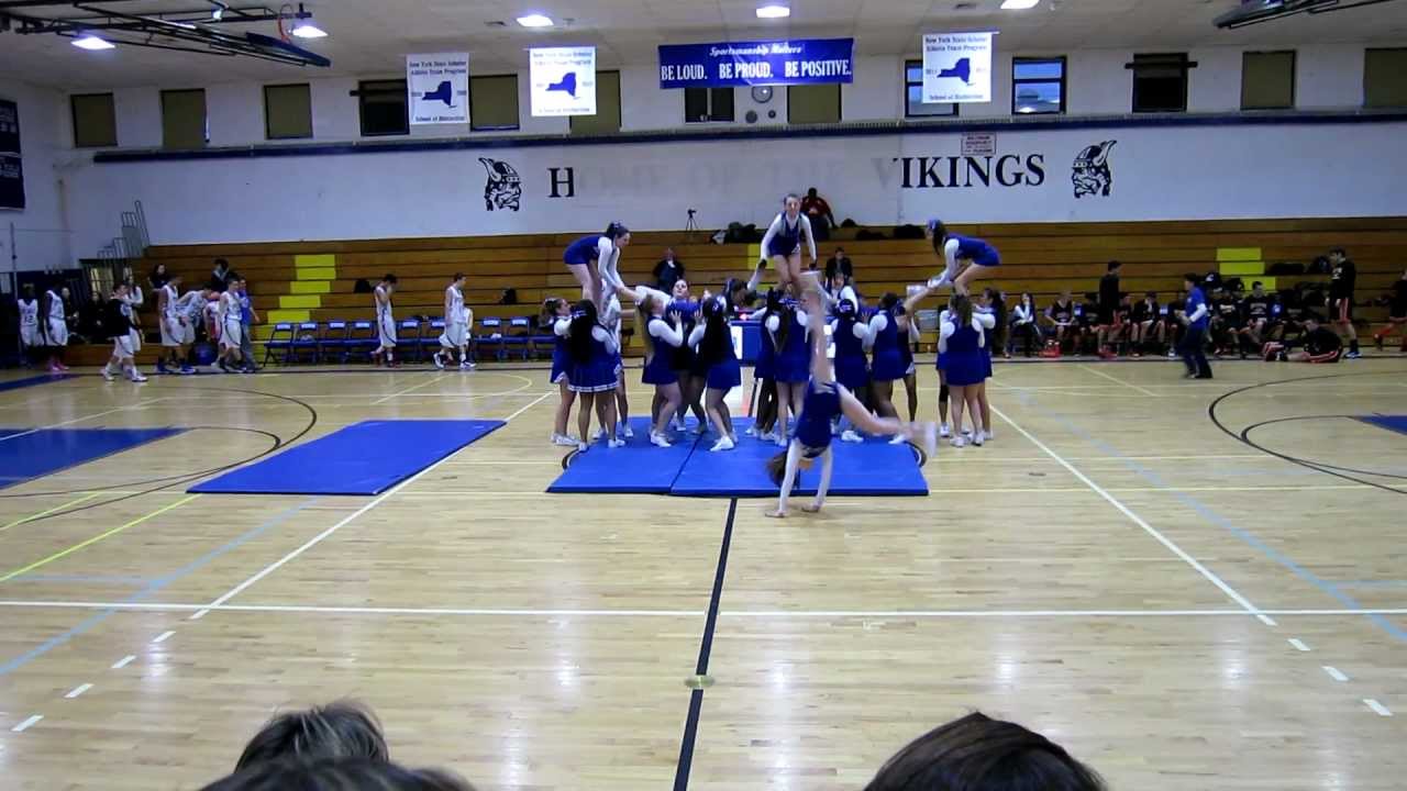 Port Washington Varsity Cheerleading Team 1/2 Time Routine - YouTube