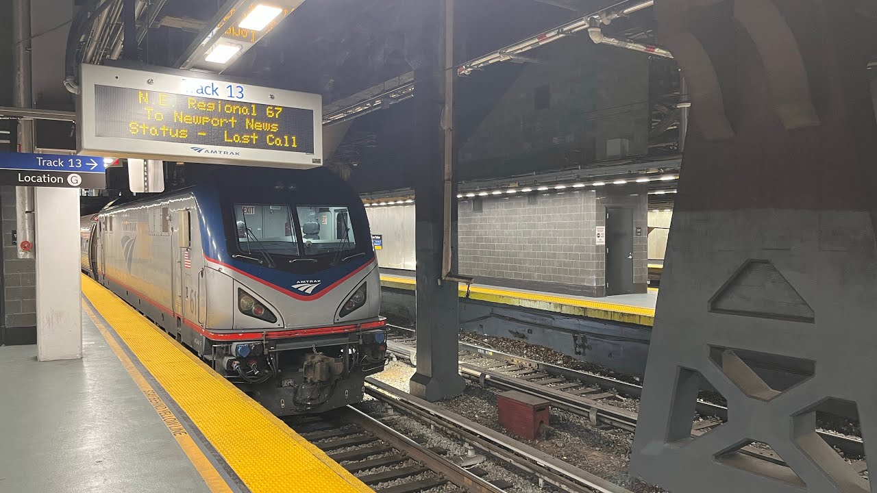 Amtrak NE Regional Train #67 Southbound (To Newport News) Leaving New ...