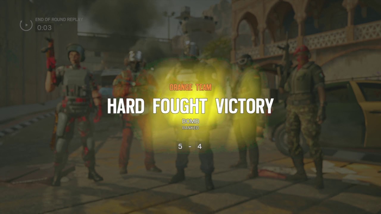 Clutching on defense and attack- Rainbow Six siege highlights! - YouTube