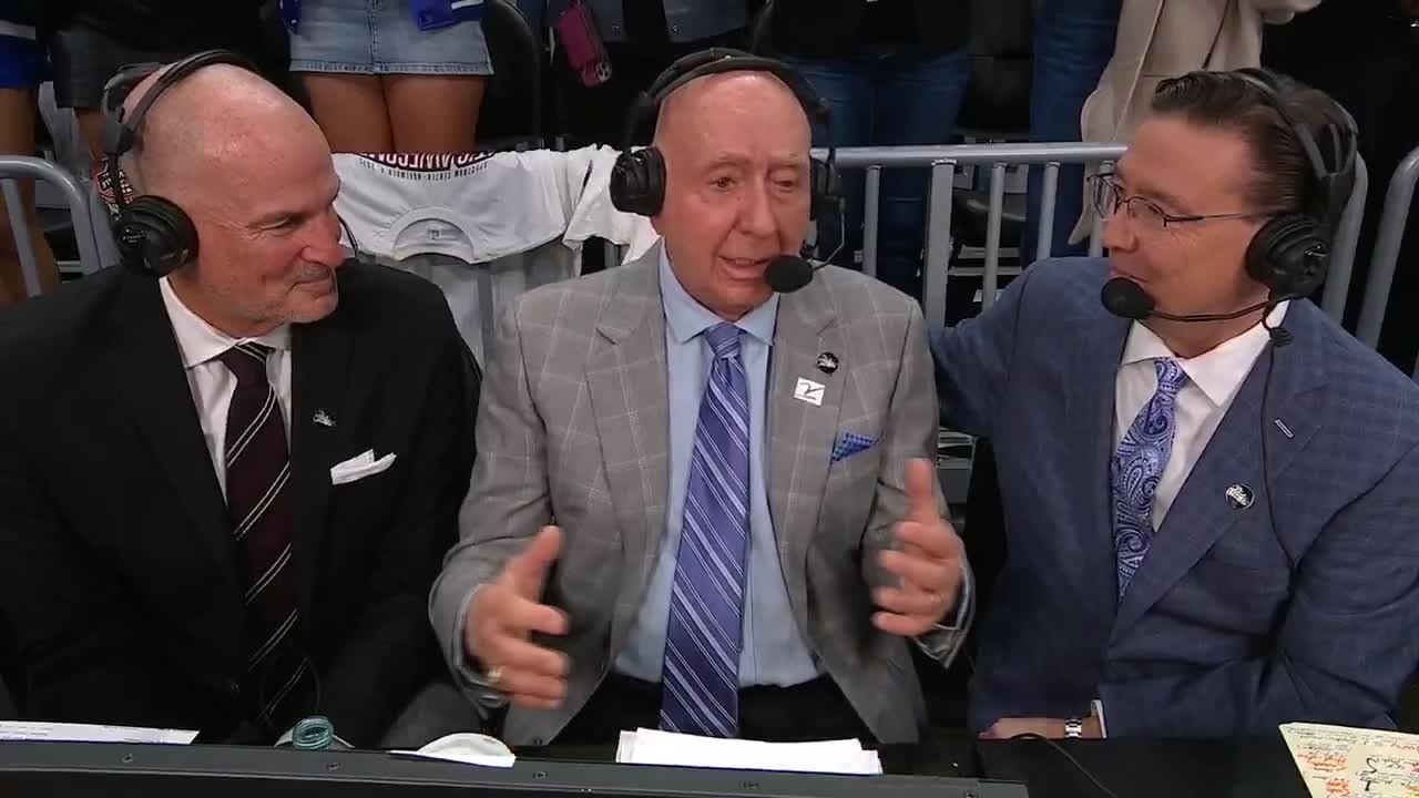 'I'm blown away' 🥹 Dickie V reacts to the first-ever Dick Vitale ...